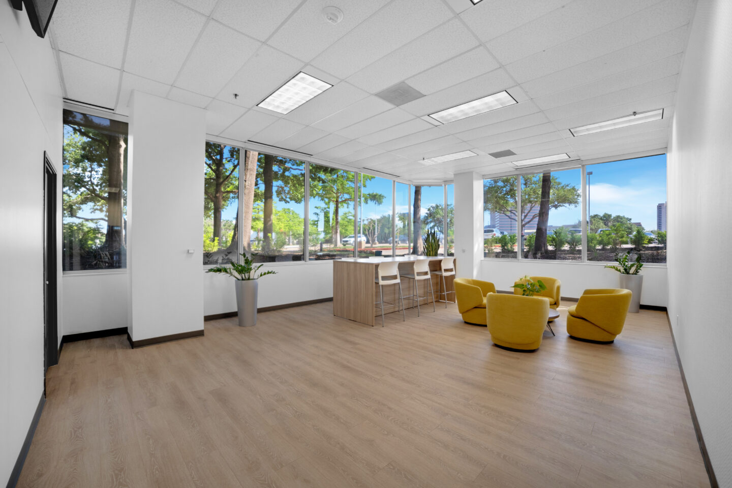 Crestview Tower - Reserve Capital Partners
